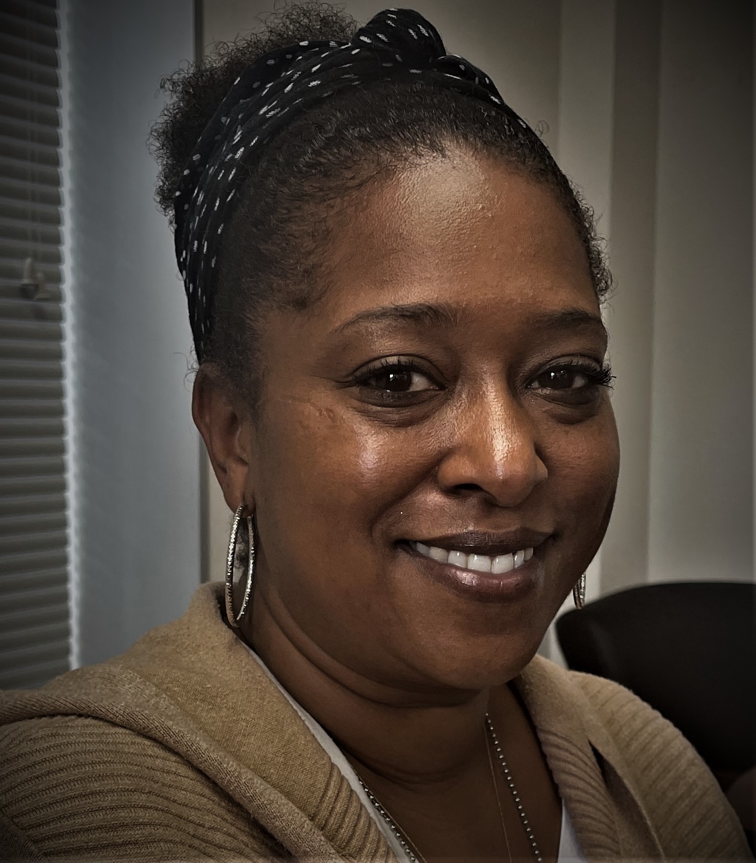 Erica Adams's Instagram, Twitter & Facebook on IDCrawl