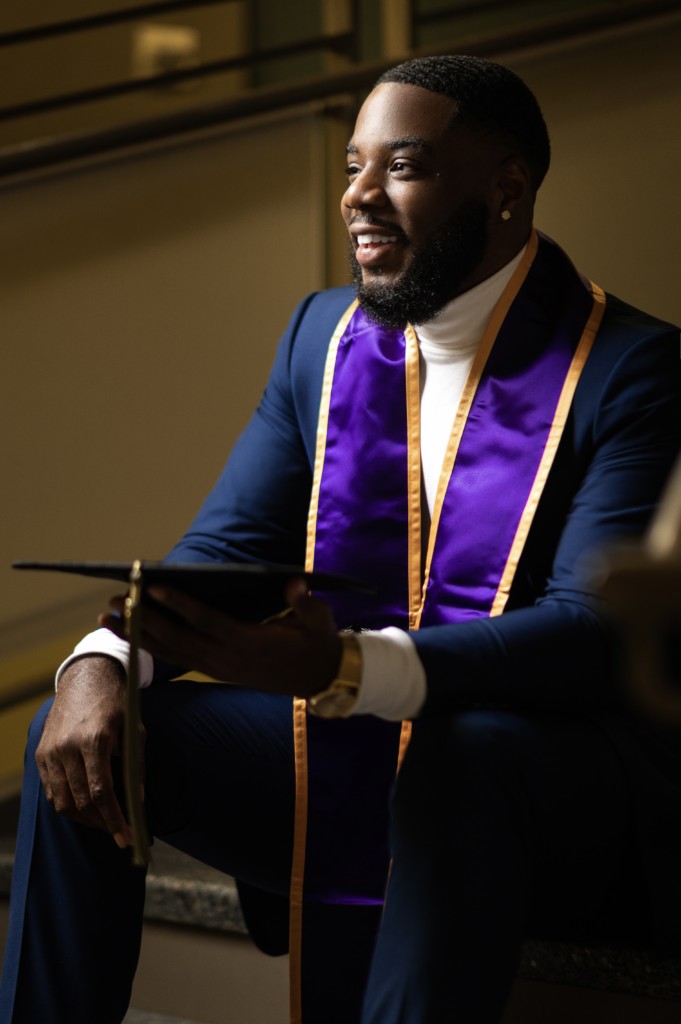 Daverick Hunt Graduation - Research