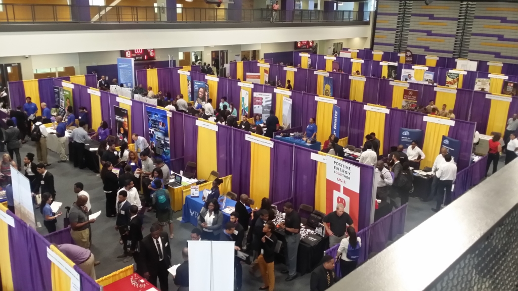 9th Annual Volunteer and Service Fair - Student Affairs