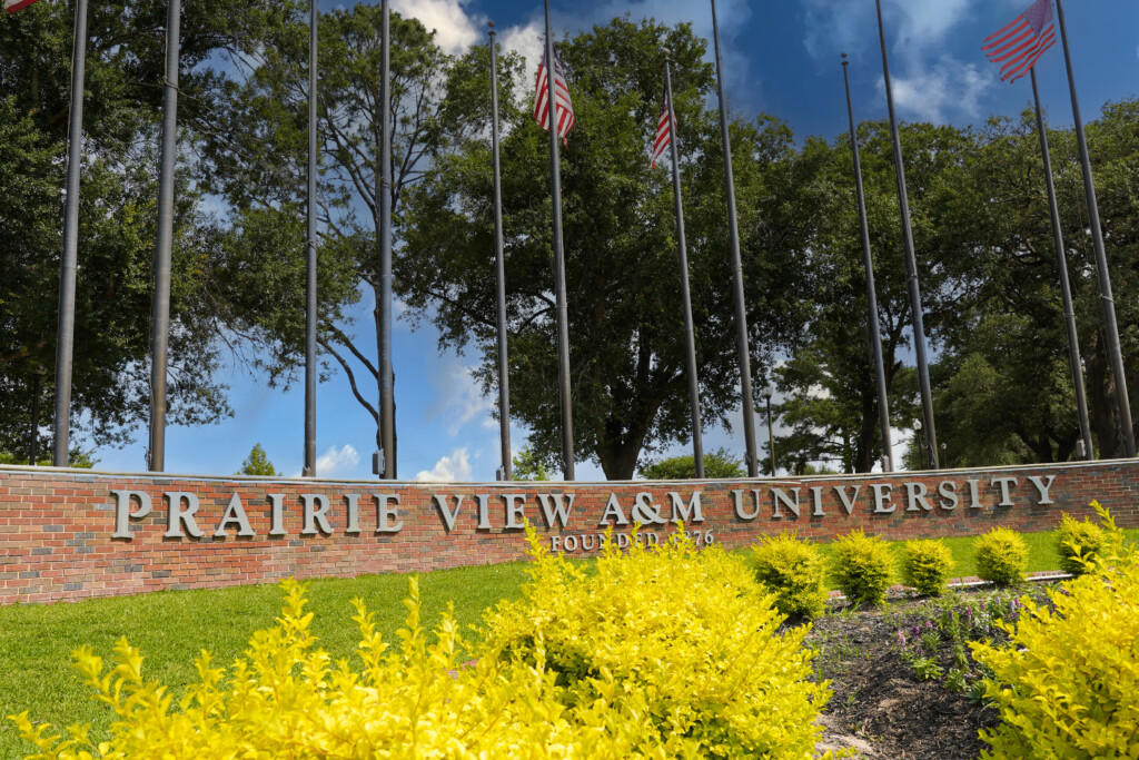 Texas Tribune: Texas now has more top-tier research universities than ...